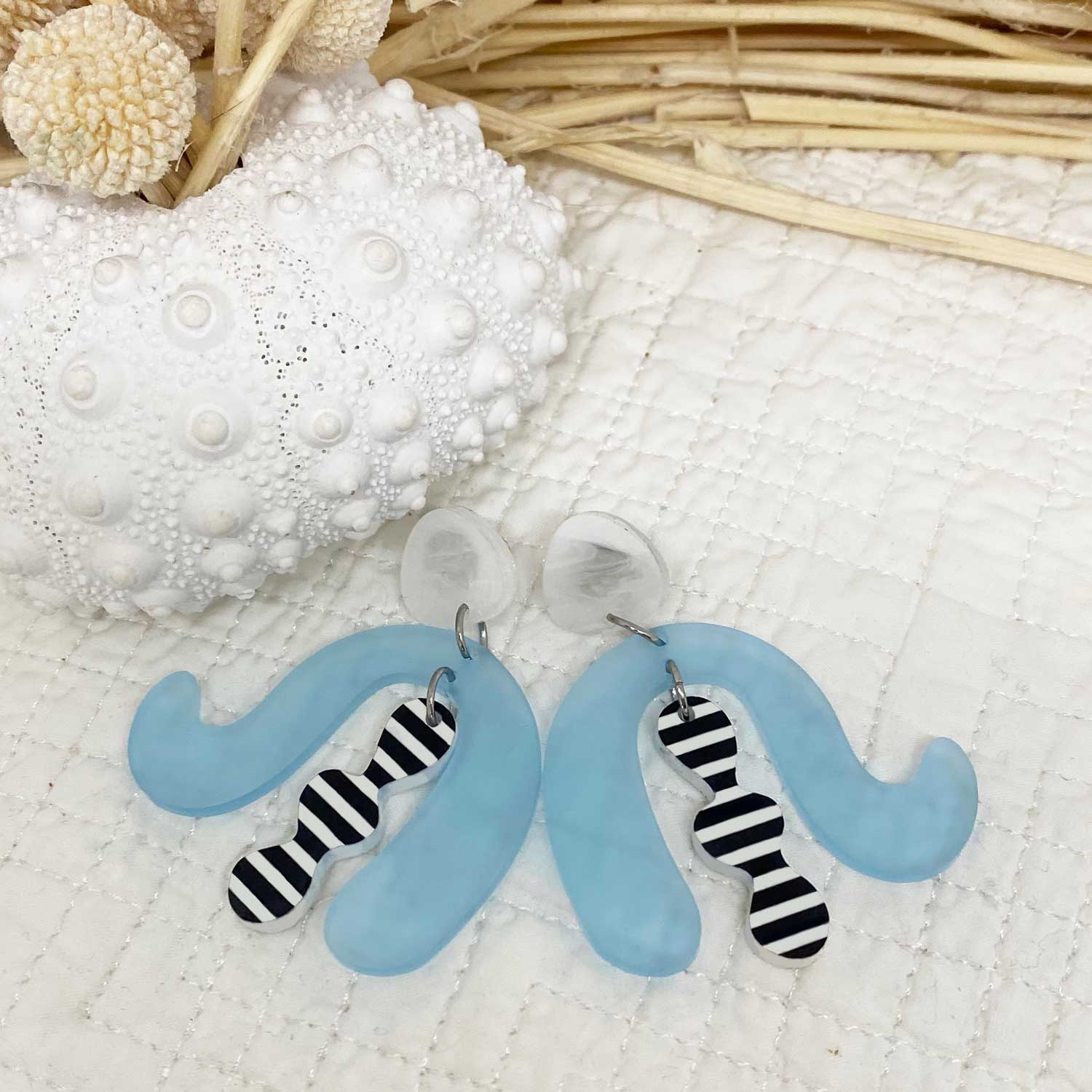 Judy – Frosted Pale Blue, Black & White and White Marble look – Skitty ...