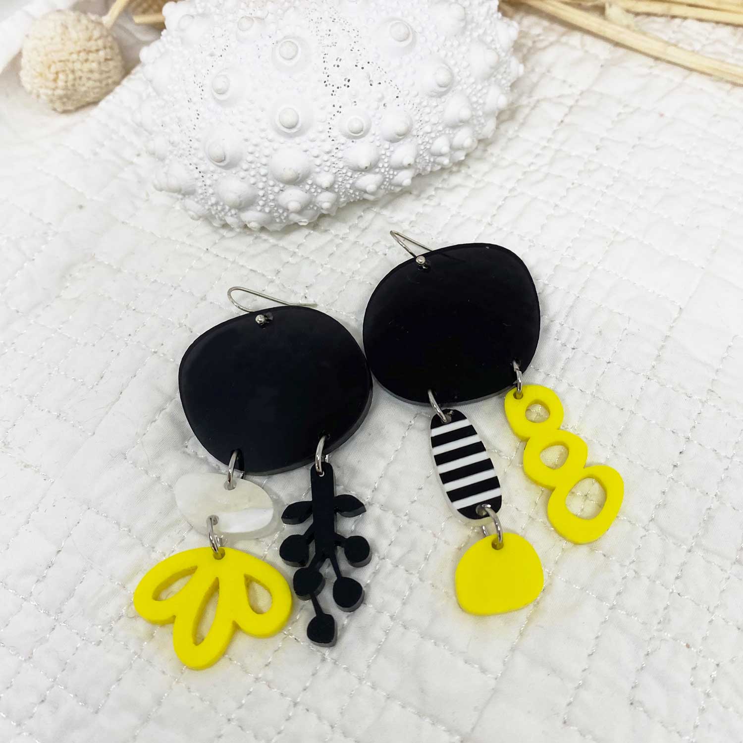 Bojangles – Black, Lemon and White – Skitty Kitty